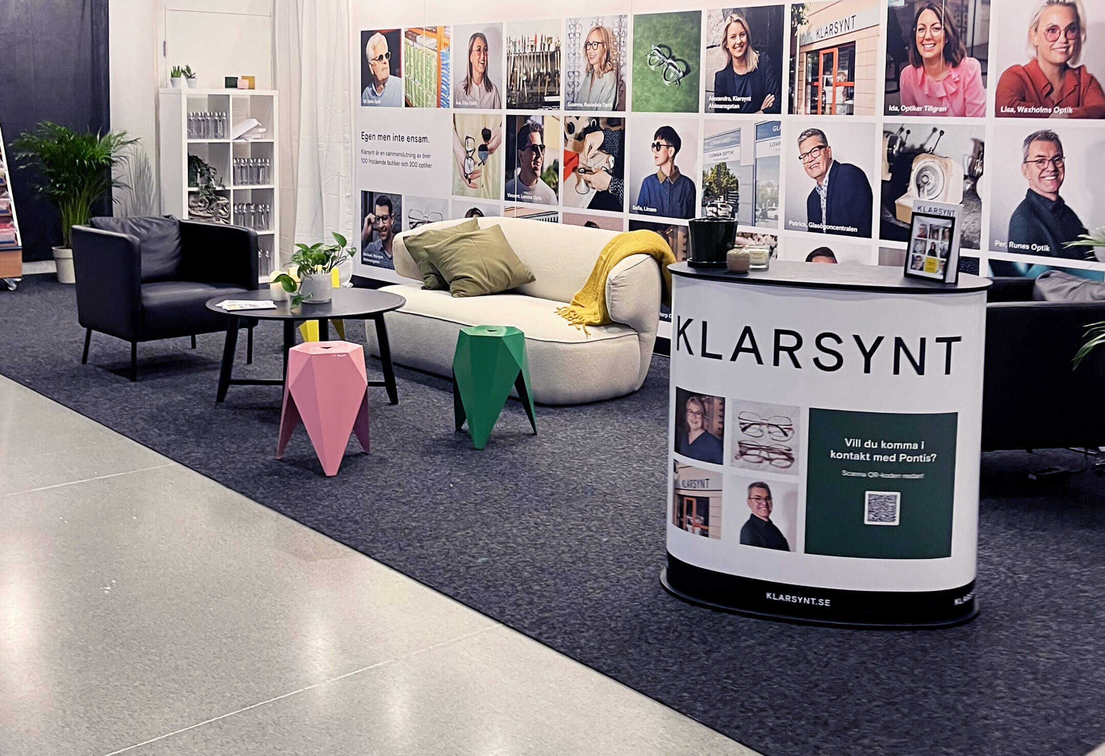 Katalogen för Vårsalongen på Liljevalchs i fint tryck